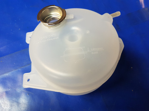 Mercedes W107 – Radiator expansion tank. Pt No: - 107 500 01 49, 1075000149