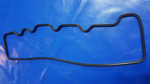 Mercedes M116 - M117 - Valve Cover Gasket Right - 116 016 14 21, 1160161421