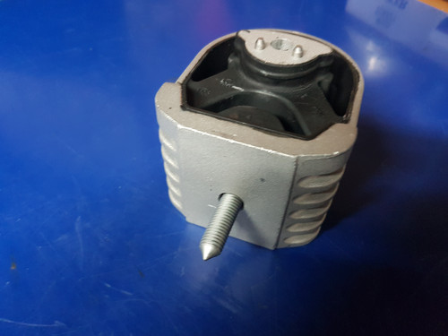 Mercedes W169, W245 - Engine mount front heavy duty - 169 240 15 17 ...