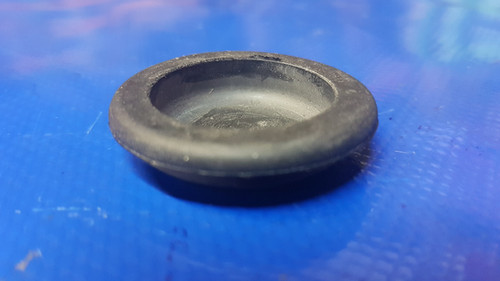 Mercedes Various – Rubber Expansion Plug/Grommet 32mm- 110 987 05 44 ...