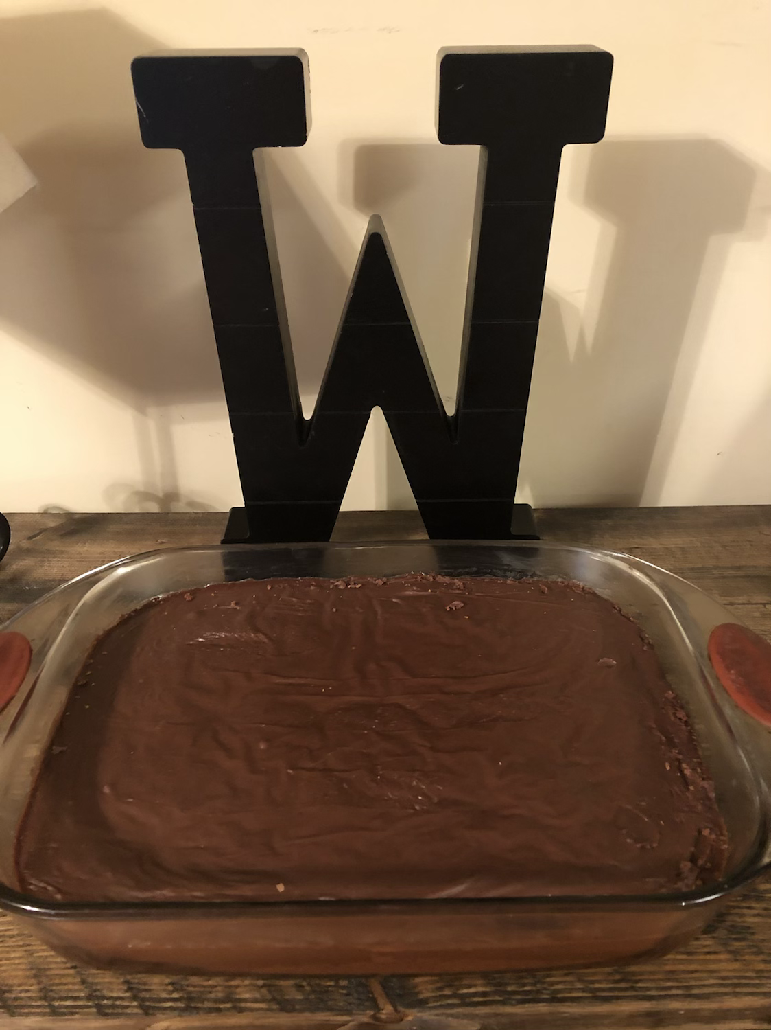 300 Dollar Cake | Winey Friends