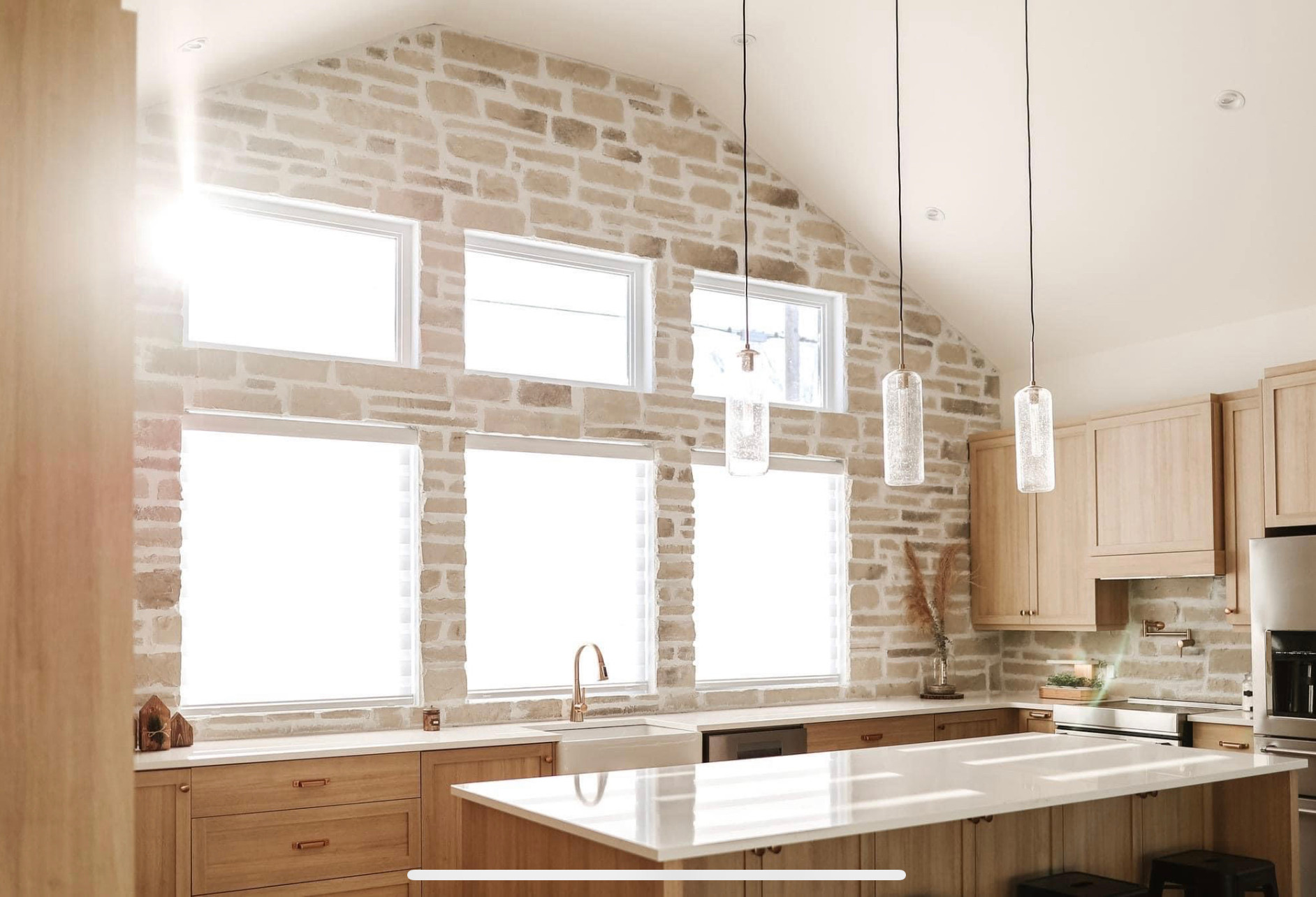 Natural Stone Veneer Gallery | Stonerox