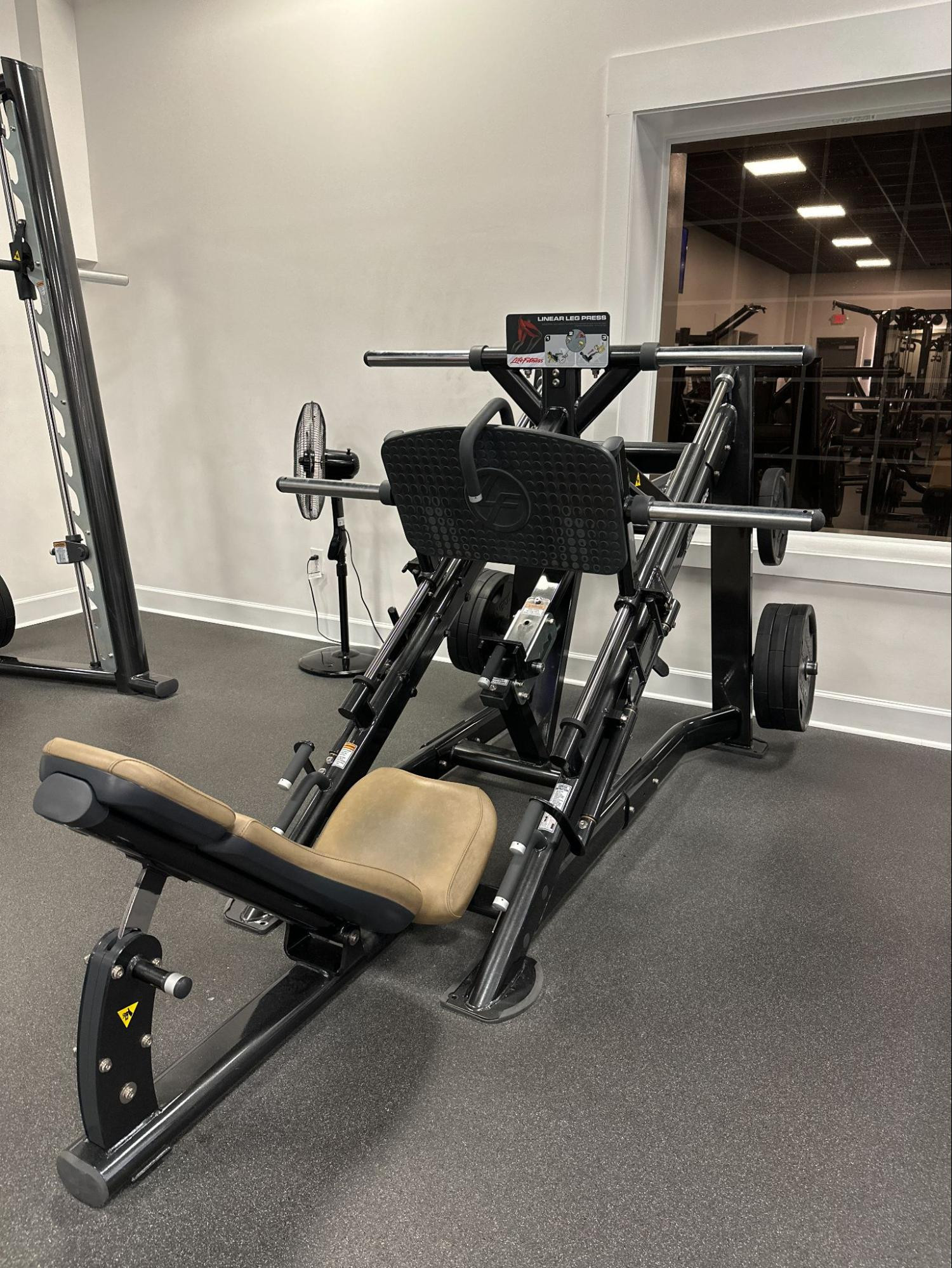 Leg Workouts Machines | Bayfit- tone your legs while buring fat