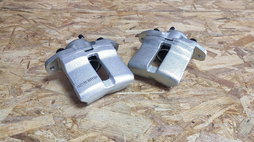 Original Standard Front Brake Calipers Pair | Youngtimers S & Classics