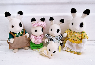 Rabbit Families | Sylvanian Collection