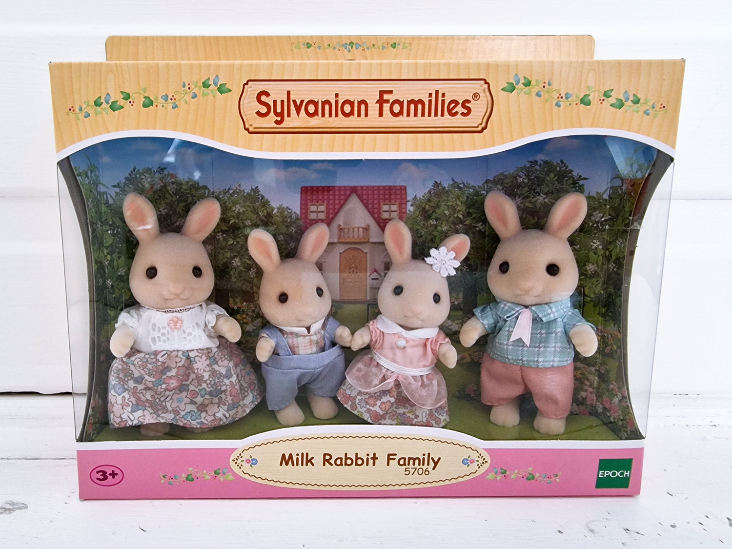 Milk Rabbit Family | Sylvanian Collection