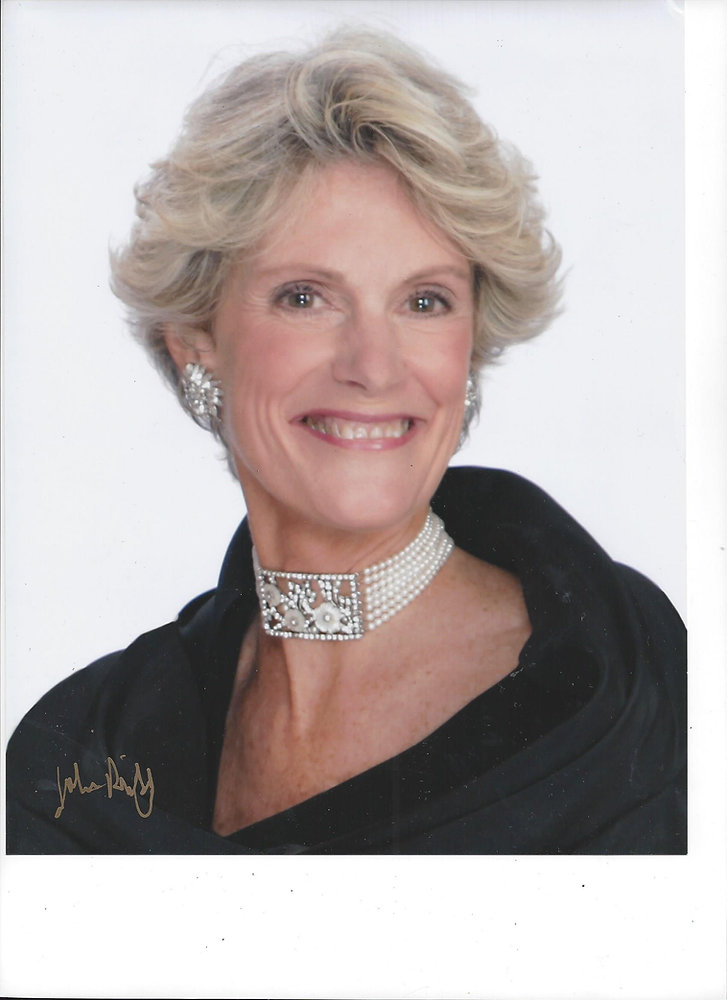 Stirling Qualities: The Lake Forest Shop Celebrates Its 100th Anniversary