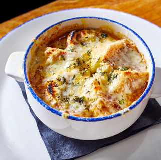 Sylvan Table Restaurant | Sylvan Lake, Michigan