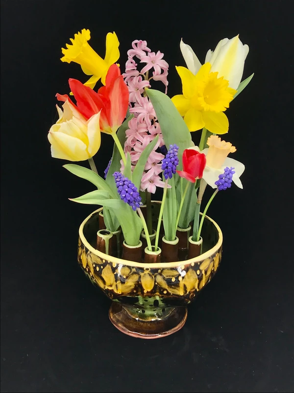 Flower Holder Workshop | Lisa Naples Ceramics