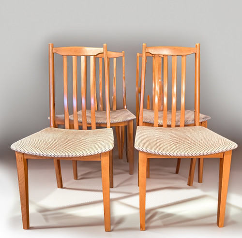 Set of 4 Beech Dining Chairs | vintagehomestores
