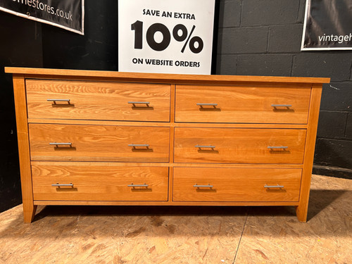 Modern Oak Chest of Drawers A | vintagehomestores