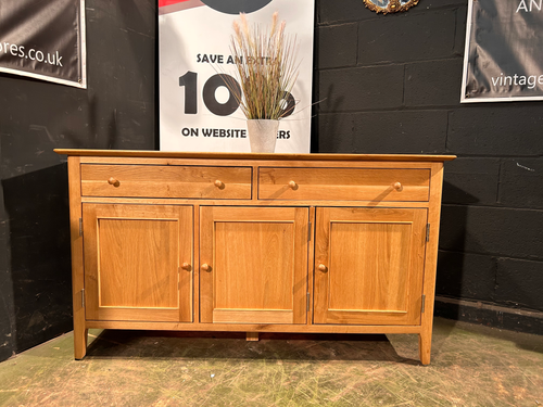 Modern Oak Sideboard | vintagehomestores