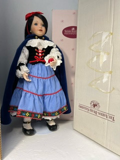 Ashton Drake Snow White 1995 #96342 | SpecialtyRepairsMods