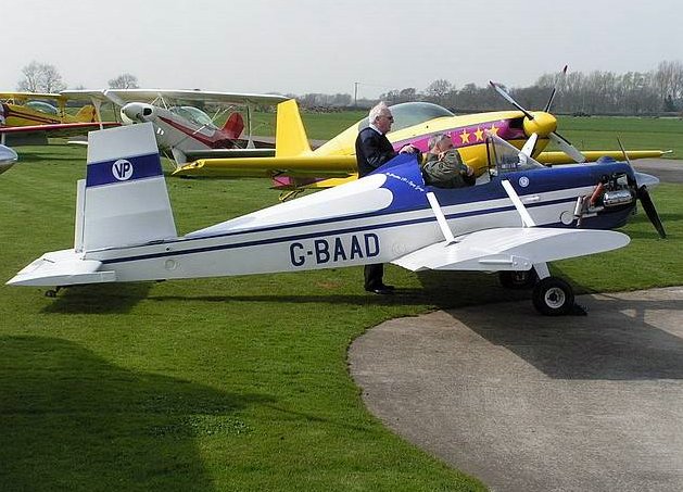 Breighton VP1 Flying Group | Evans Aircraft Co