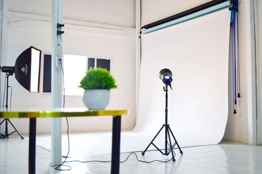 Lumpini Photo Studio: Top photo service & rent in Bangkok