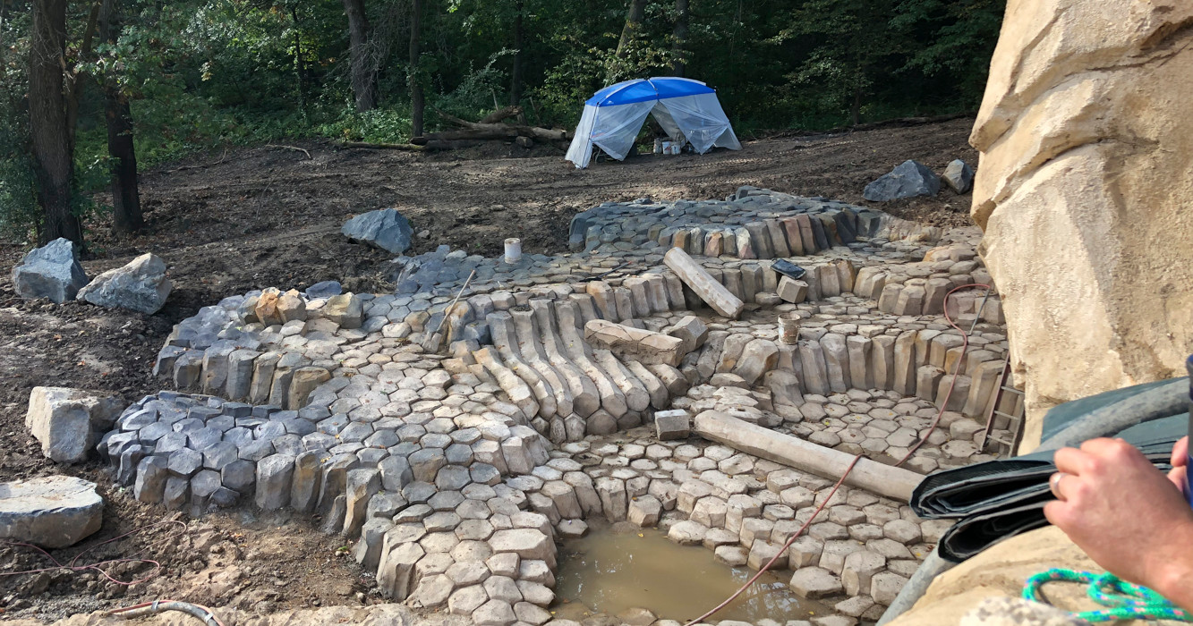 Mn Zoo Tiger Lair Exhibit
