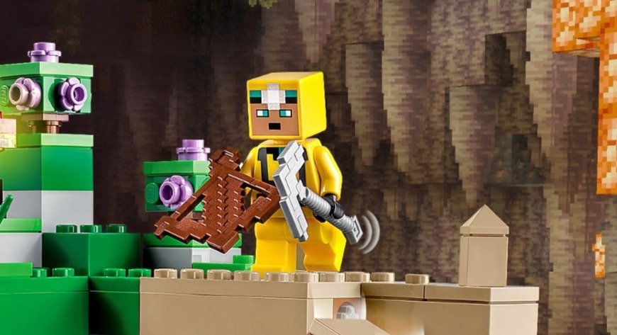 LEGO Minecraft 30647 The Dripstone Cavern Polybag Rumoured For January 2023