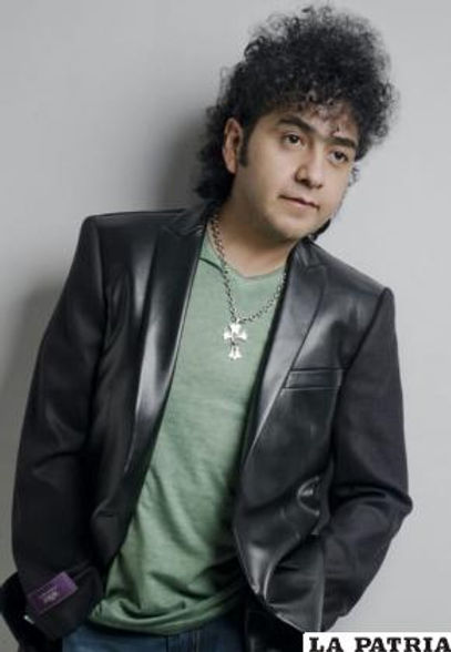 Gastón Sosa, el boliviano que es un clásico en la cumbia de su país