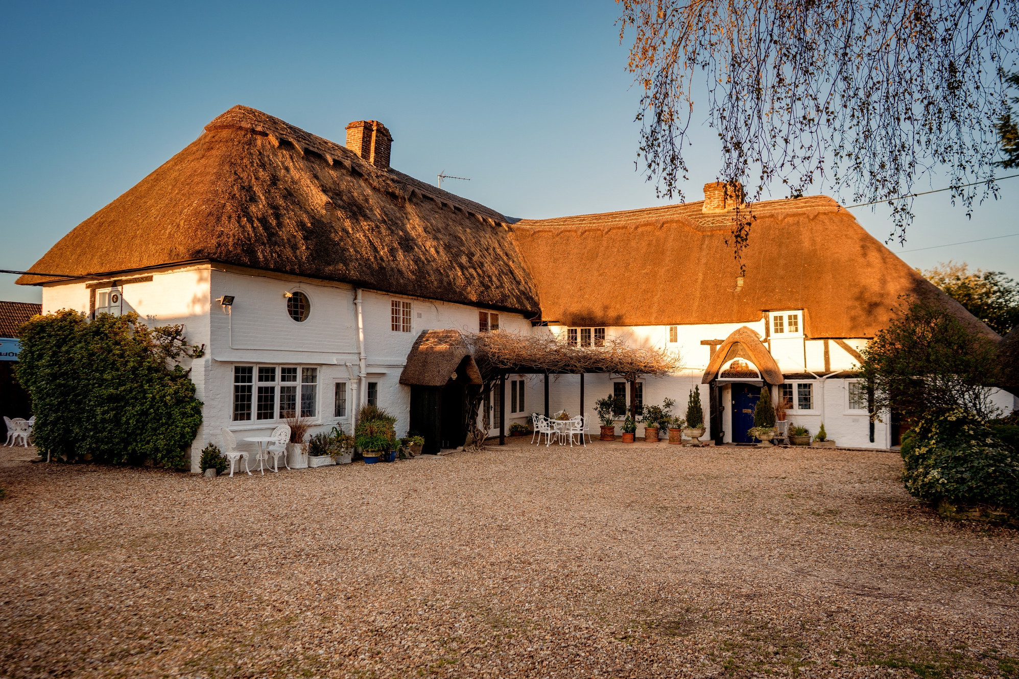 Home | Burgate Farmhouse