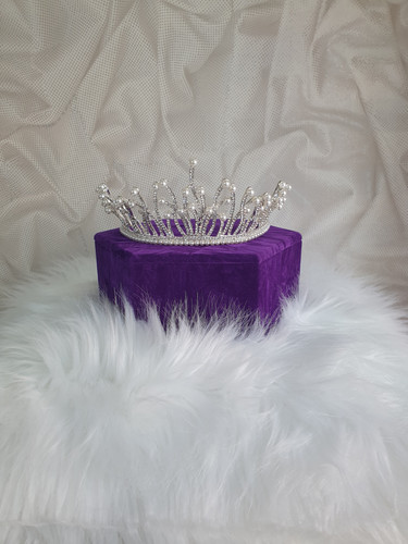 snow queen tiara | Kiltedkin