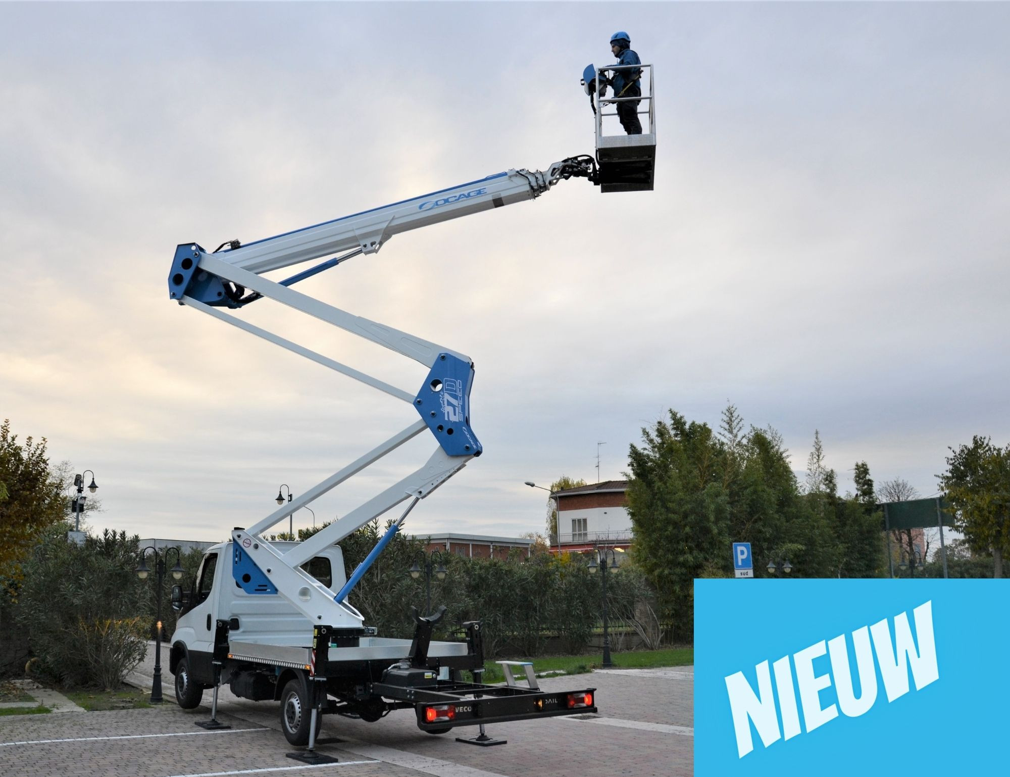 Autohoogwerker 27 meter 27D SPEED