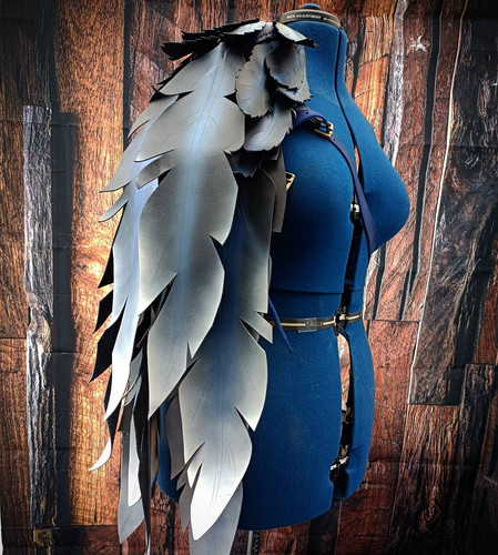 Leather Feather Pauldron | TheSmokinSmithy