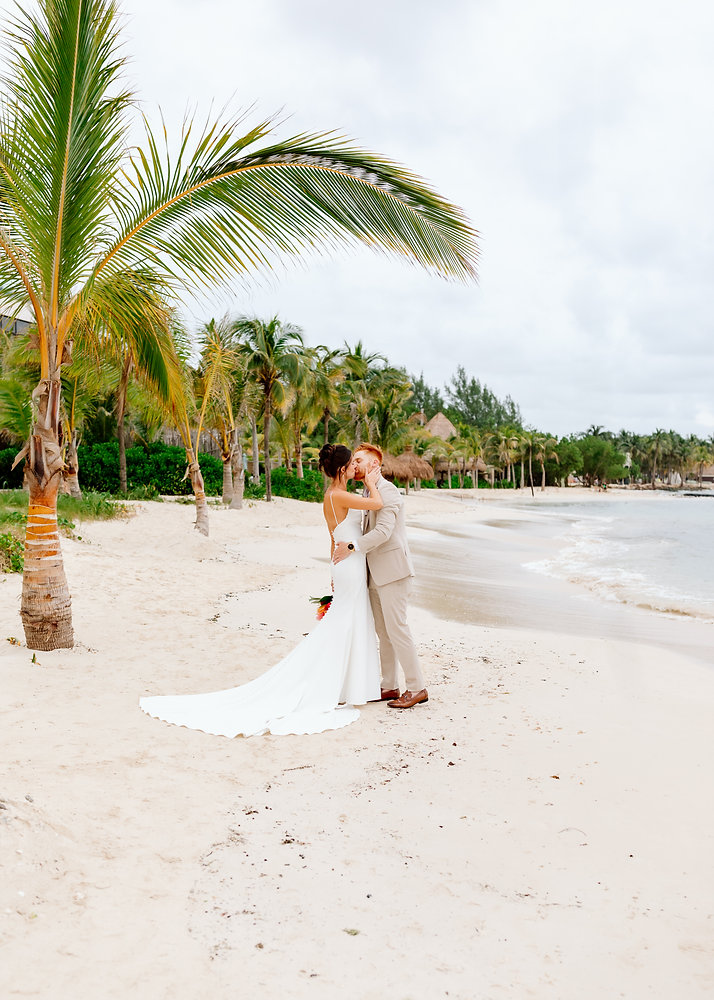 A Tropical Rooftop Wedding with Ocean Views at Secrets Moxché in Playa ...