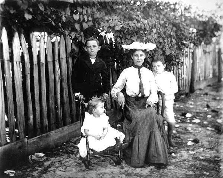 How to preserve family history