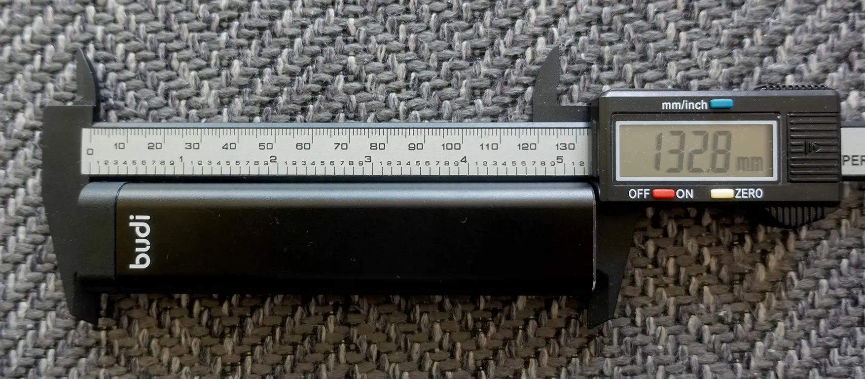 해외 여행할 때 다용도로 사용할 수 있는 버디 다기능 스틱 (Budi 9in1 Multi Functional Cable Stick) 사양 및 리뷰, 사용 후기