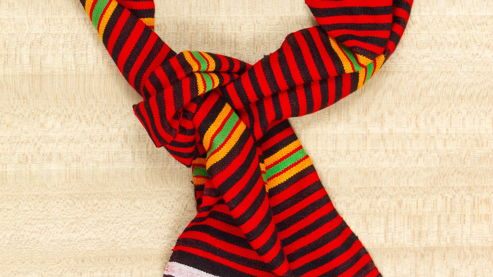 mising-tribe-traditional-muffler