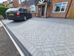 Block paving in manchester/Salefencing & Surfacing ltd
