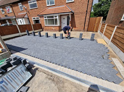 Block paving in manchester/Salefencing & Surfacing ltd