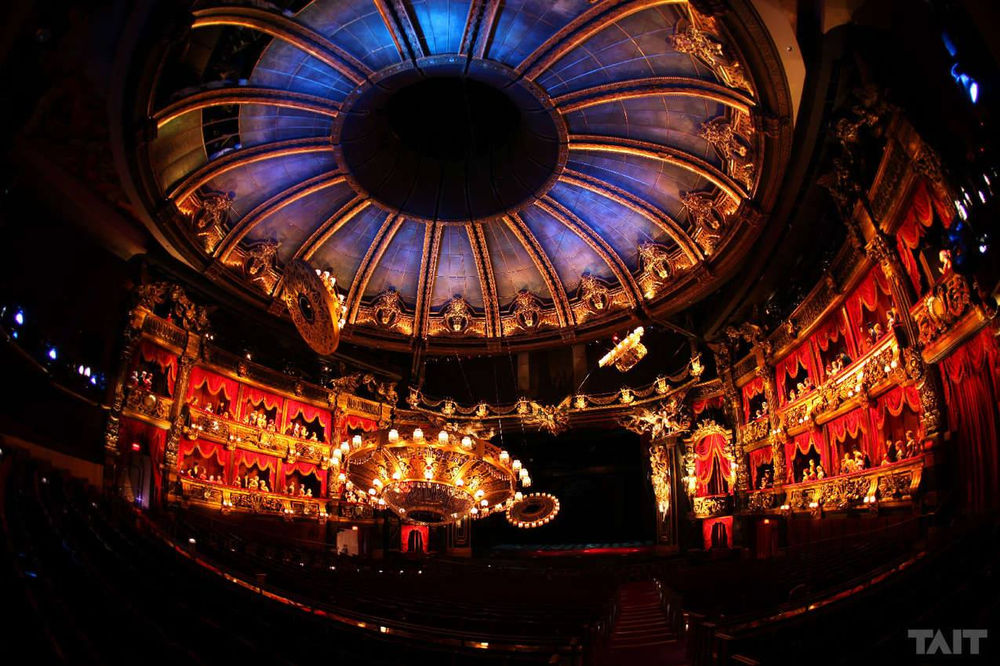 Dez longos anos: O Fantasma da Ópera