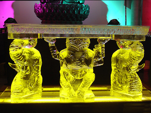 ICE SCULPTURES | Aqua Ice