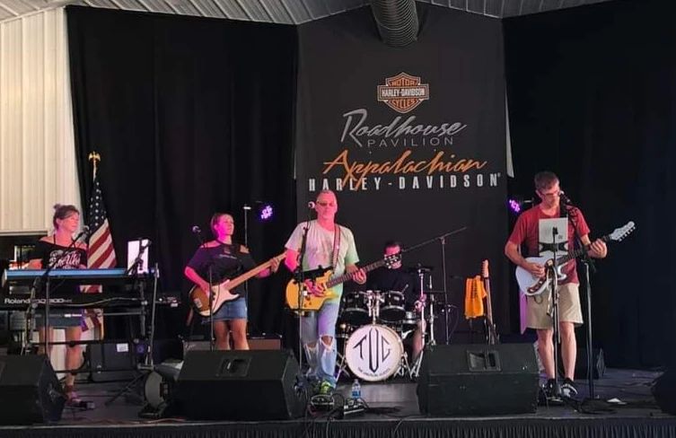 Live Music | The Unusual Guests