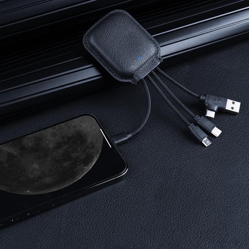 4001 | Xoopar Iné Gamma Charging cable with NFC and 3.000mAh Powerbank ...