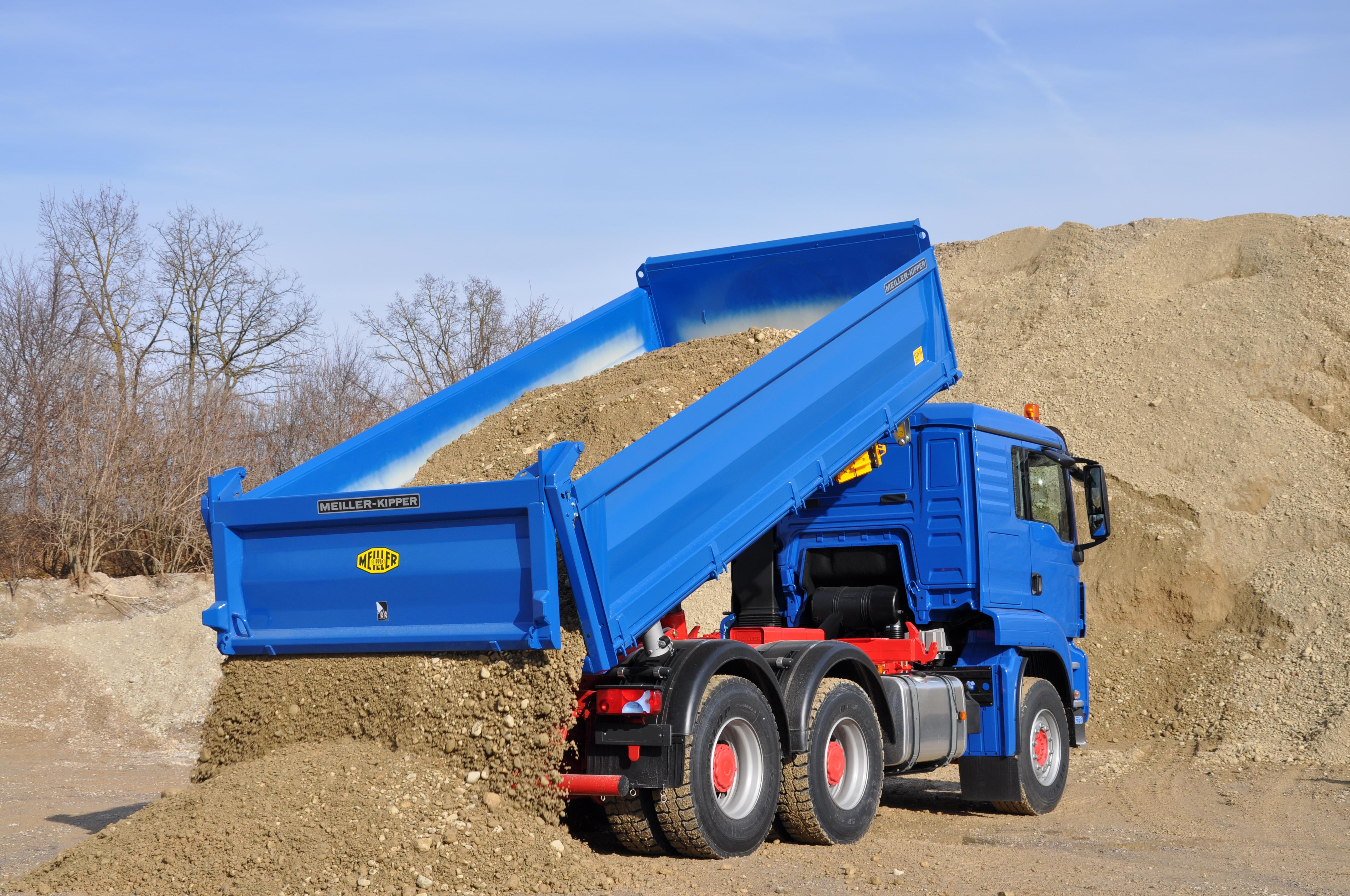 Meiller | Hívjon minket +36 28 546 400