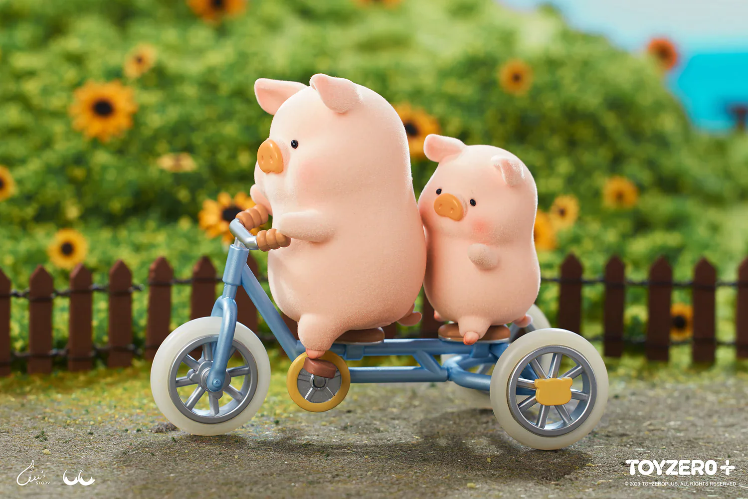 LULU THE PIGGY FIND YOUR WAY - TANDEM BIKE (Open Box) | Toy-Wave Japan