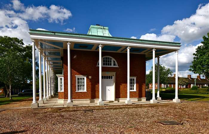 Neo Georgian - look again