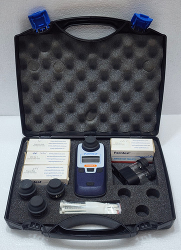 PALINTEST POOLTEST 3 Photometer / Handheld Colorimeter Kit | Versatile ...