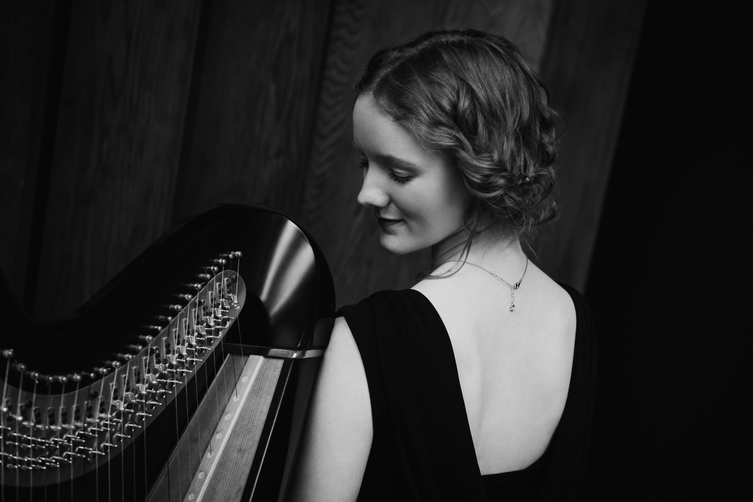 Alis Huws | Former Official Royal Harpist