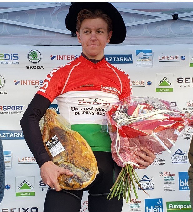 Victoire de Oliver Knight