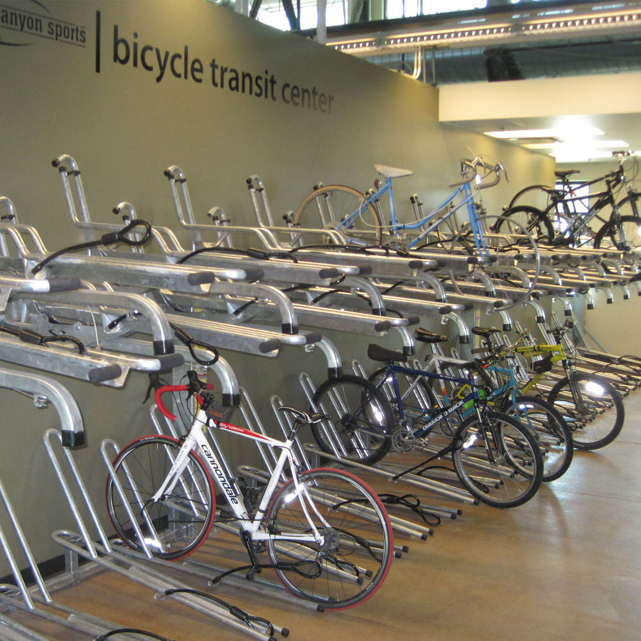 Équipements Halt - Support à vélo "Stack Rack"