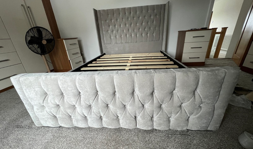 IONA WINGED BED FRAME - DOUBLE | B&W BEDS