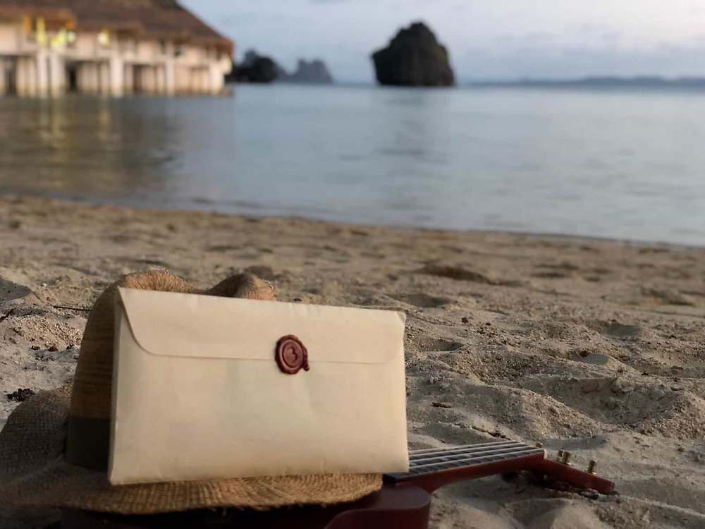Ten Secret Envelopes Vacation- Blind Experience