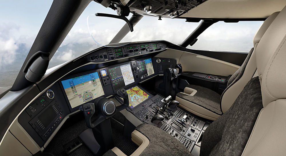Bombardier Global 7500 now with dual HUD