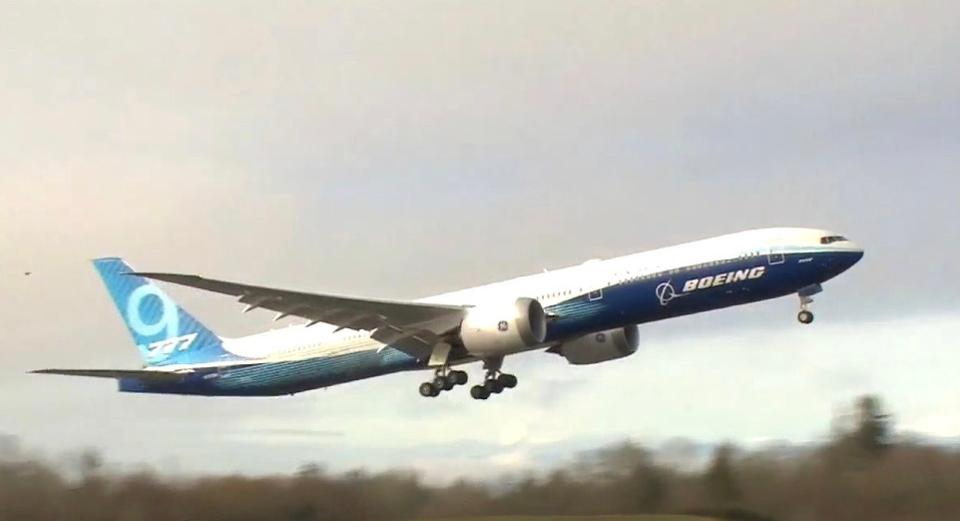 Boeing 777X Takes To The Air for the First Time