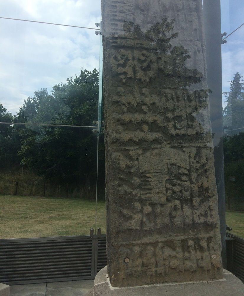 Sueno's Stone - an astonishing Pictish monument to battle at Forres in ...