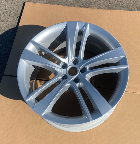 F-Type 20" Cyclone 10.5J Alloy Wheel Silver Refurbished | Eurojag Limited