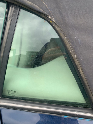 JAGUAR XK8 1996-2005 (CONVERTIBLE) NSR 1/4 GLASS WITH REGULATOR ...